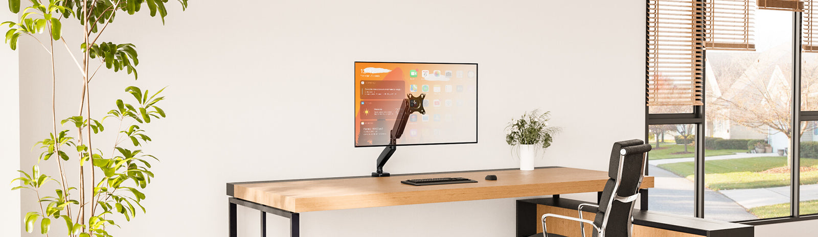 Single Monitor Stands, Mounts & Arms – MOUNTUP